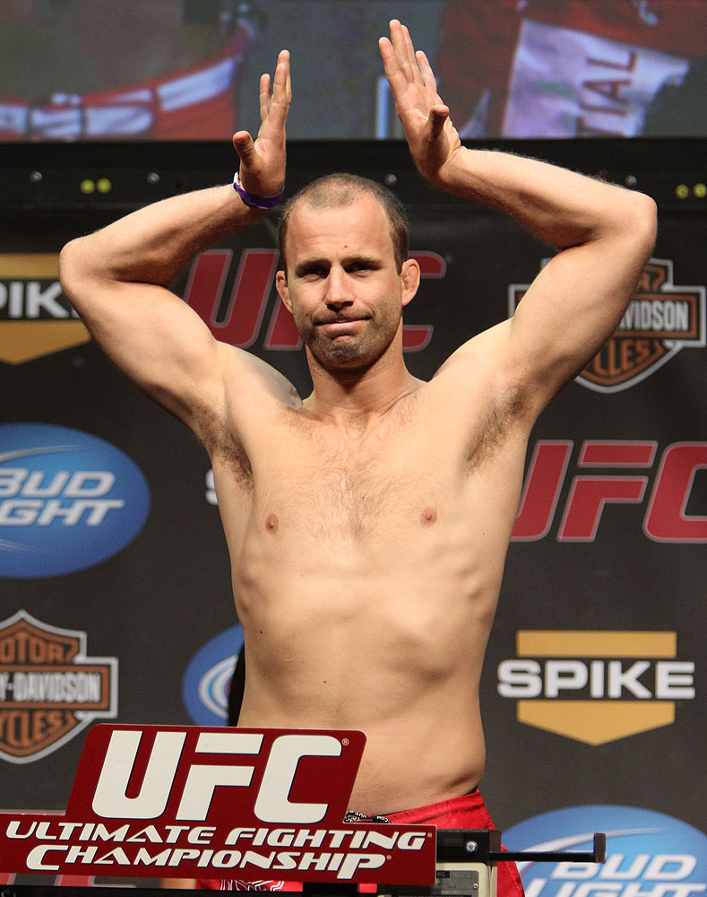 Luke looking fine as hell in new photo | Page 3 | Sherdog Forums | UFC ...